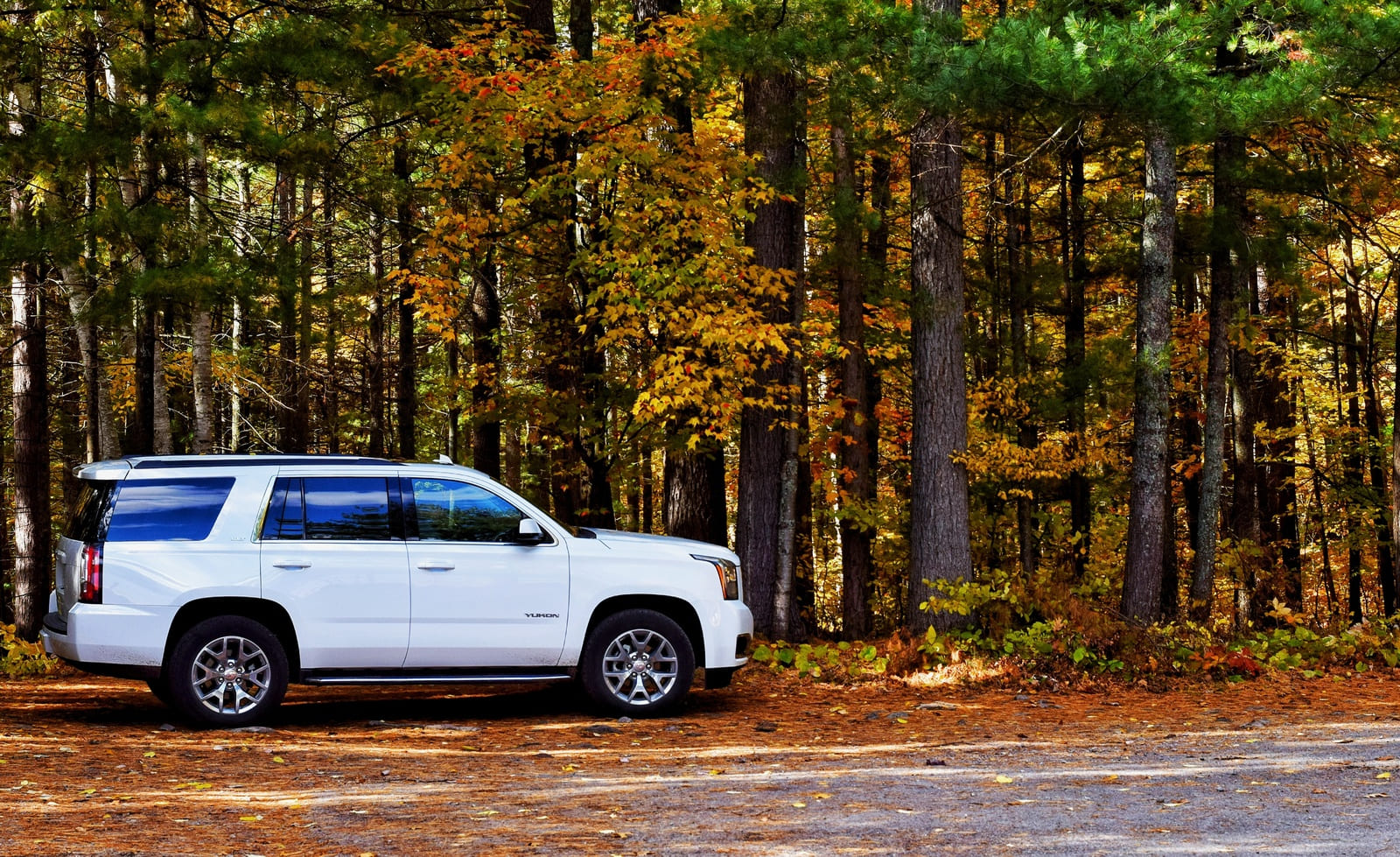 SUVは車中泊に向いている？快適に過ごす方法やおすすめのSUV車種7選を紹介