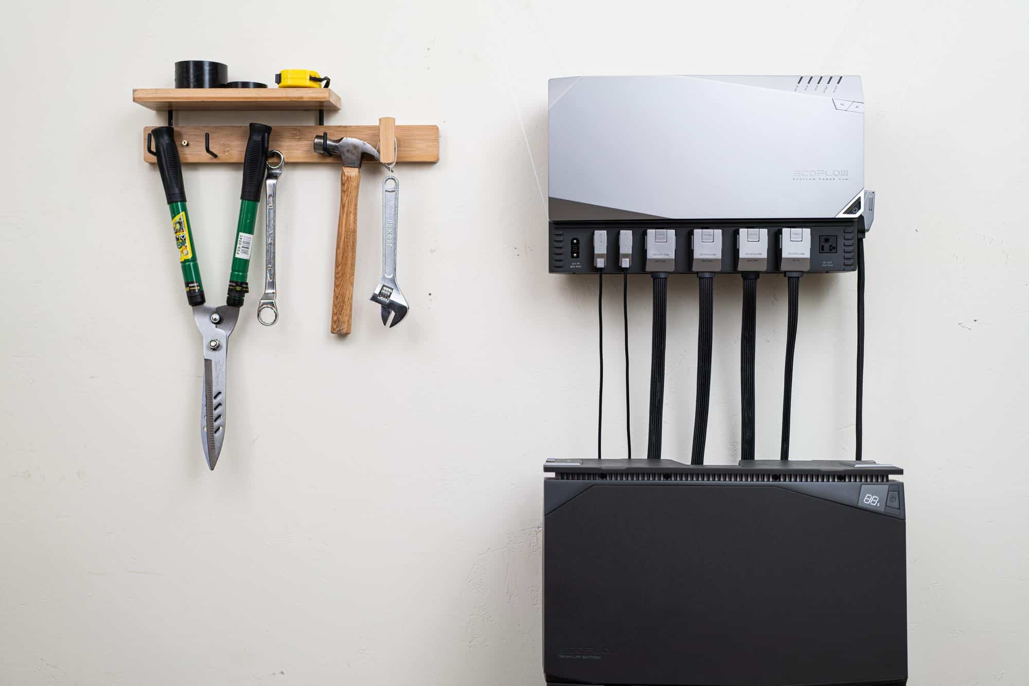 What Are the Differences Between MPPT vs. PWM Charge Controllers? What Are the Differences Between MPPT vs. PWM Charge Controllers?