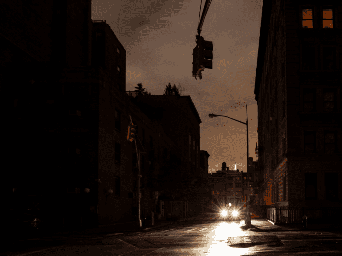 Power Outages: The Complete Guide to Why and How to Stay Prepared – GTPOW